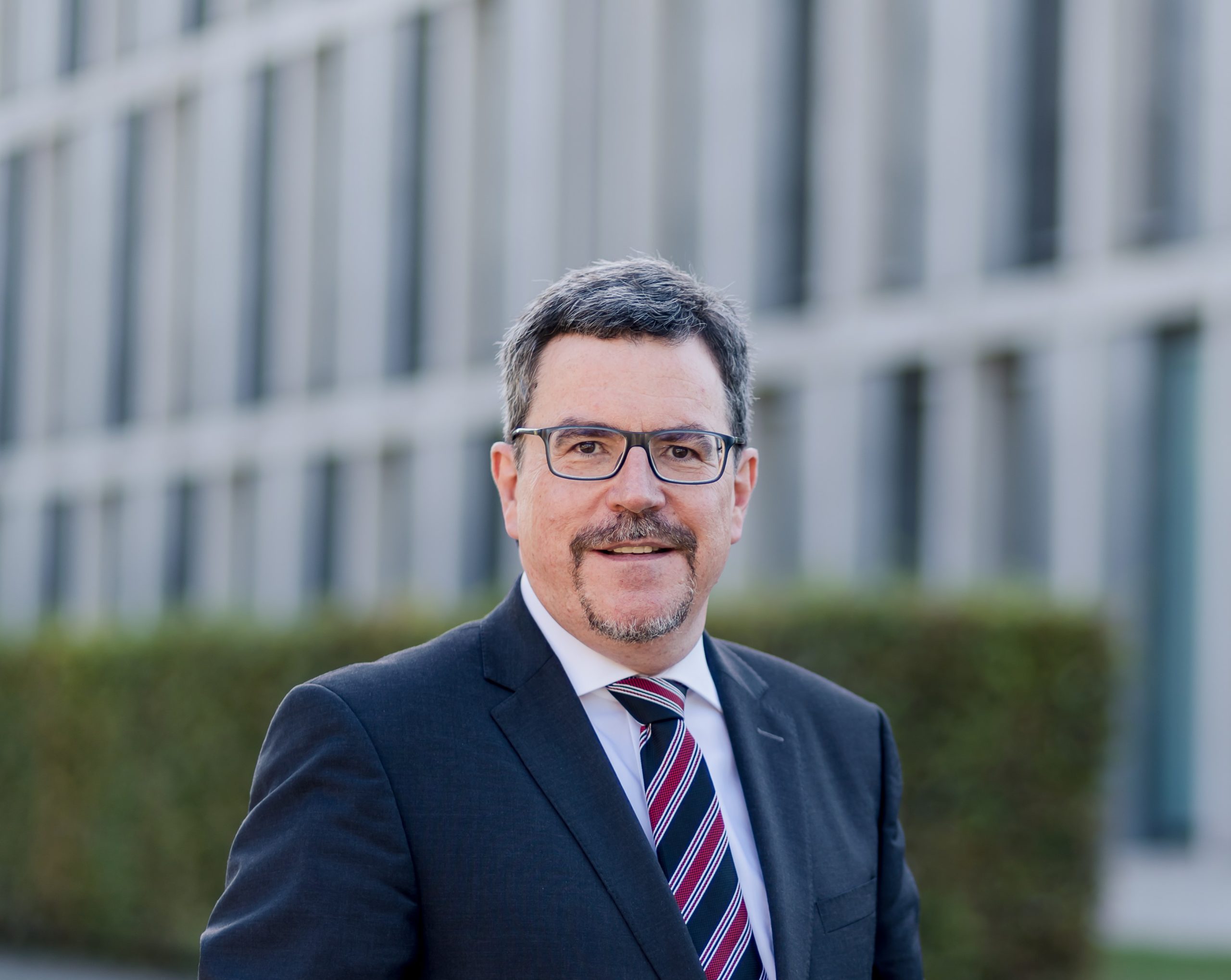 Prof. Dr. Jürgen Treber neuer Vorsitzender Richter am ... Prof. Dr. Jürgen Treber neuer Vorsitzender Richter am ...